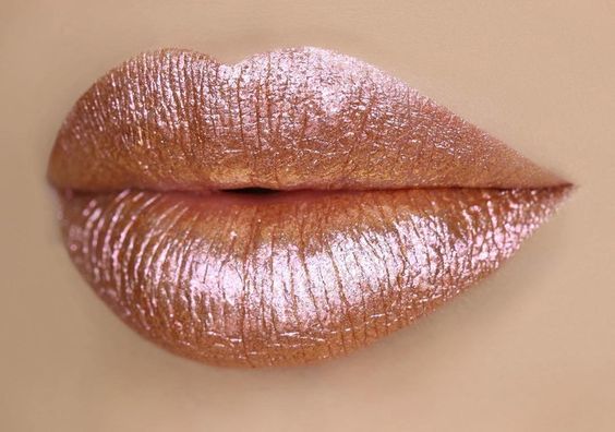 Rosa y dorado: los colores para esta temporada de invierno :Mujer y Punto